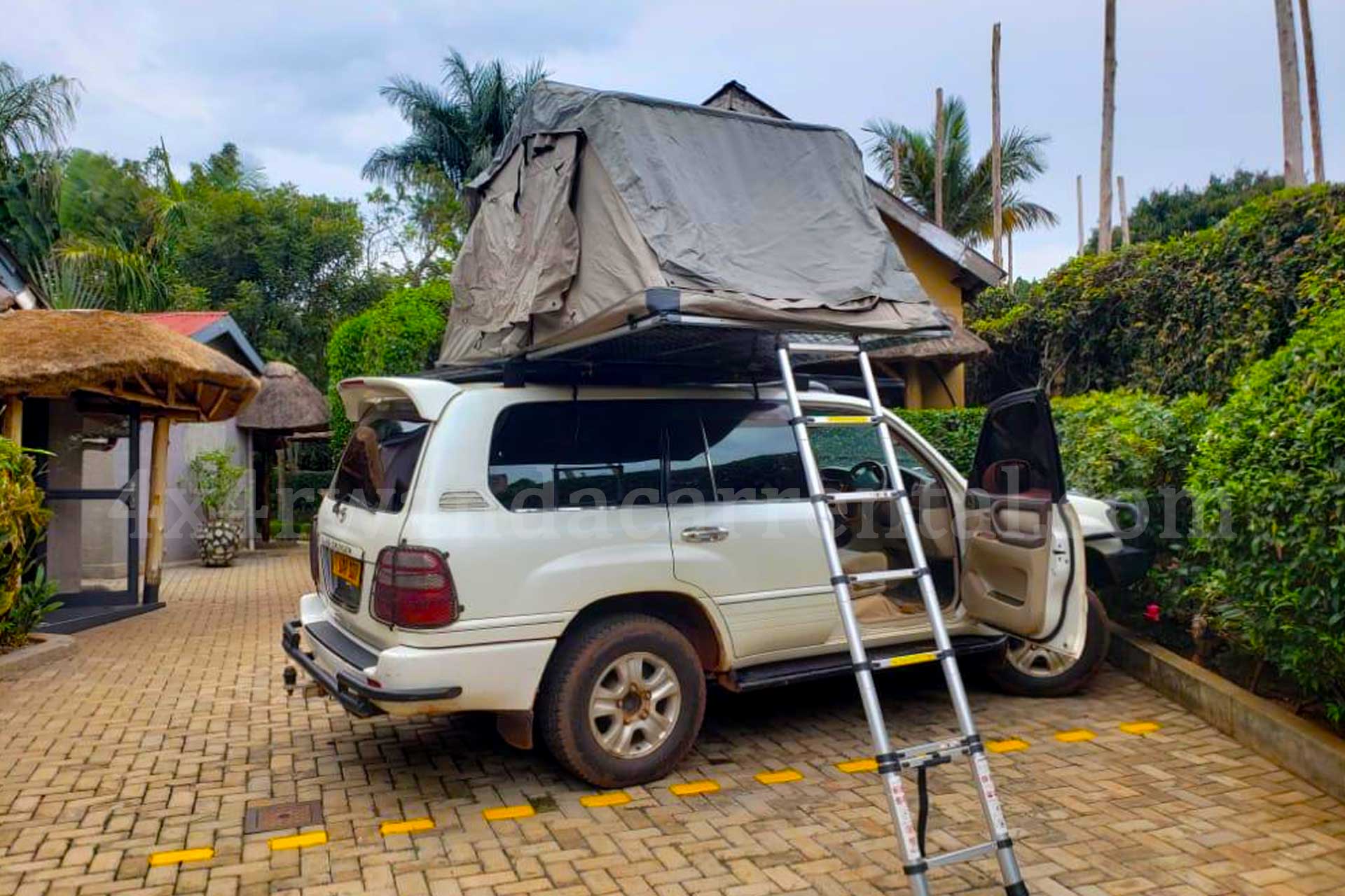Toyota Land Cruiser VX/V8 with Rooftop Tent - 4x4 Rwanda Car Rental